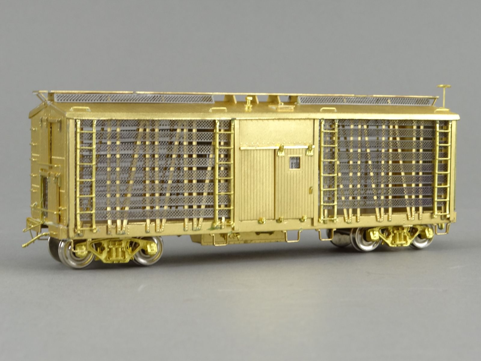 HO Brass Model Train - OMI 1388 Overland Palace Poultry Car 1920-1950 Era