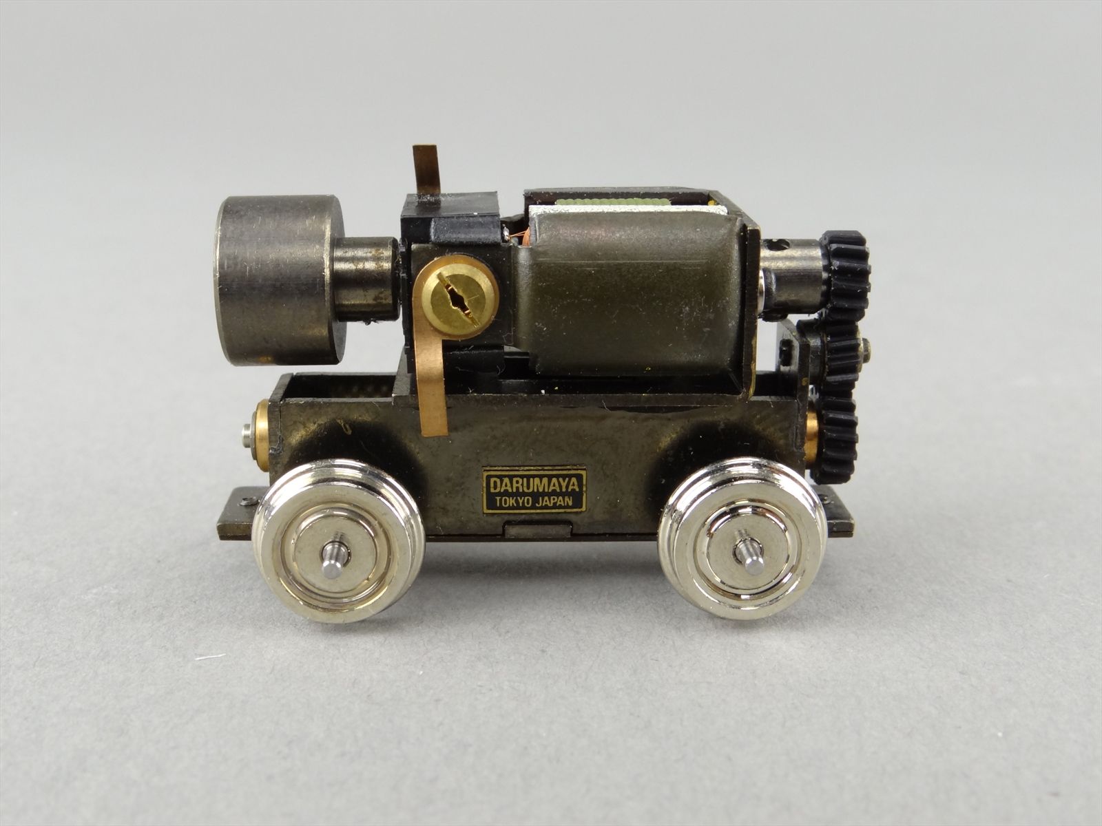 HO Scale- Flying Zoo - Critter - Powered Truck
