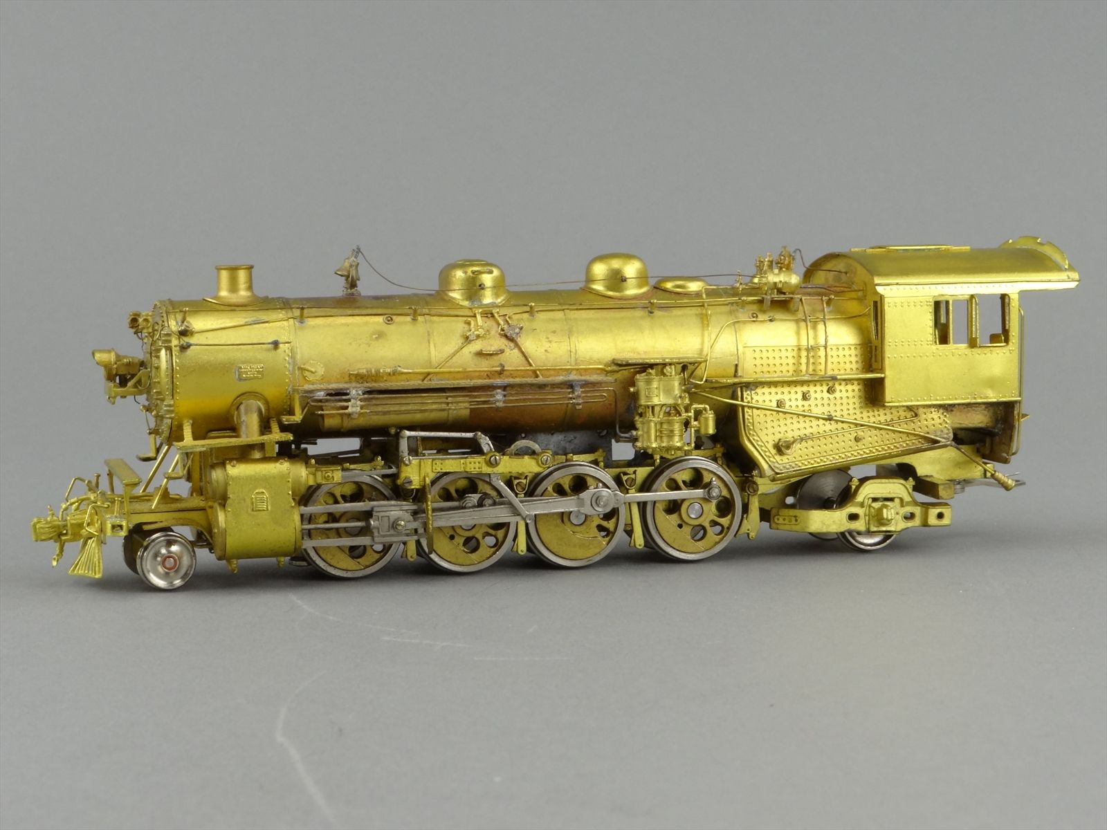 HO Brass Model Train - OMI 1407 Overland Models C&NW 2-8-2 J-A Steam Loco