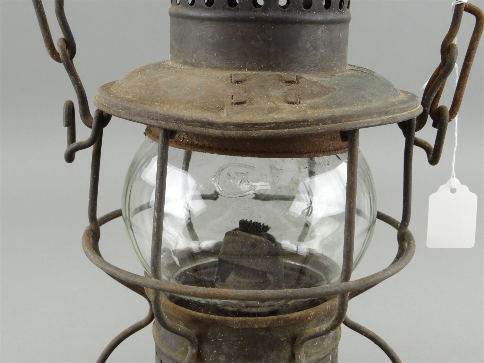 Lantern - Adlake Kero Short Globe - Clear Cast - Belt RY