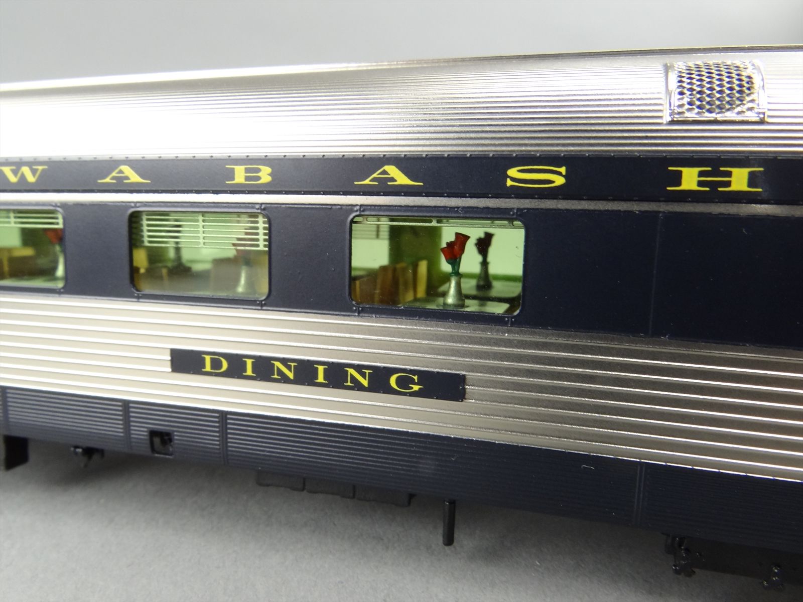 HO Scale Brass Model Train - UTI 1950 Wabash Blue Bird Early Six Car ...