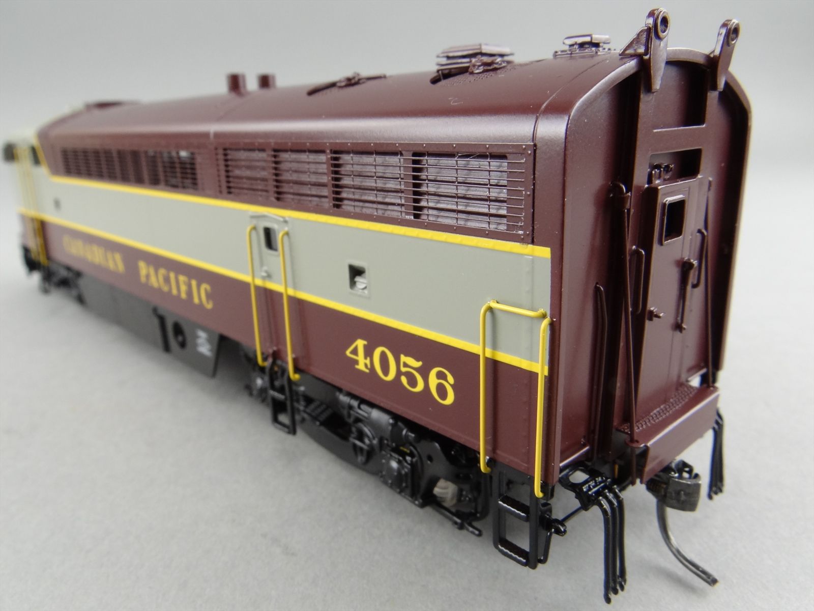HO Brass Model Train - DP Canadian Pacific C-Liner A/B/A set DP-6937