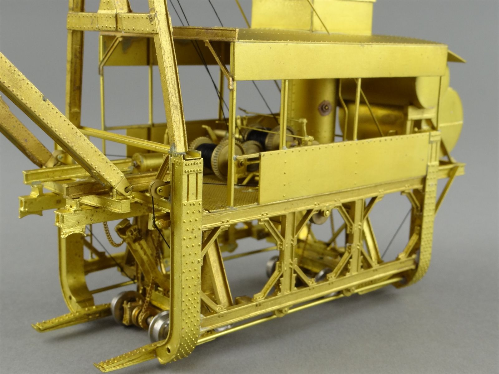 HO Brass Logging - OMI 3041 Overland Models McGiffert Log Loader