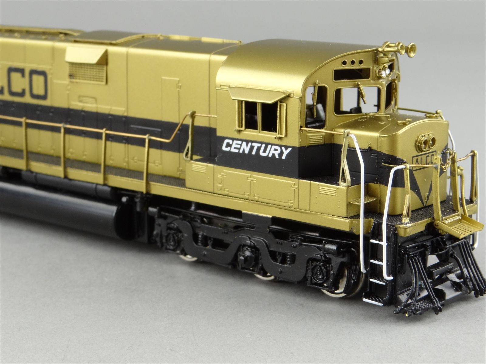 HO Brass Model Train - Oriental / CIL Challenger SP Alco Demonstrator ...