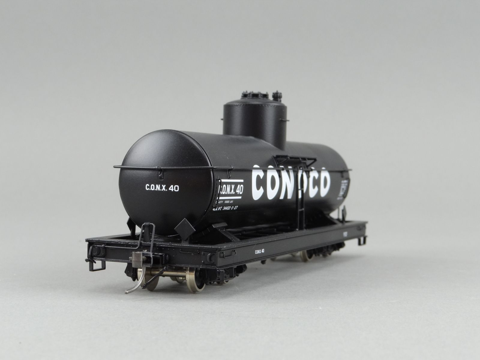 Sn3 Scale Brass PBL Milestone Models Conoco Tank Car #40 - Wide Frame - Short Dome