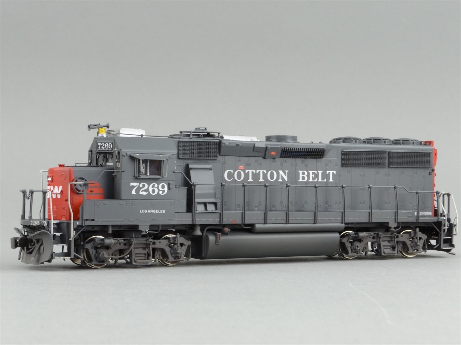 HO Brass Model Train - OMI 5582 Overland Ajin SSW Cotton Belt EMD GP40-2 #7269 - Custom + DCC