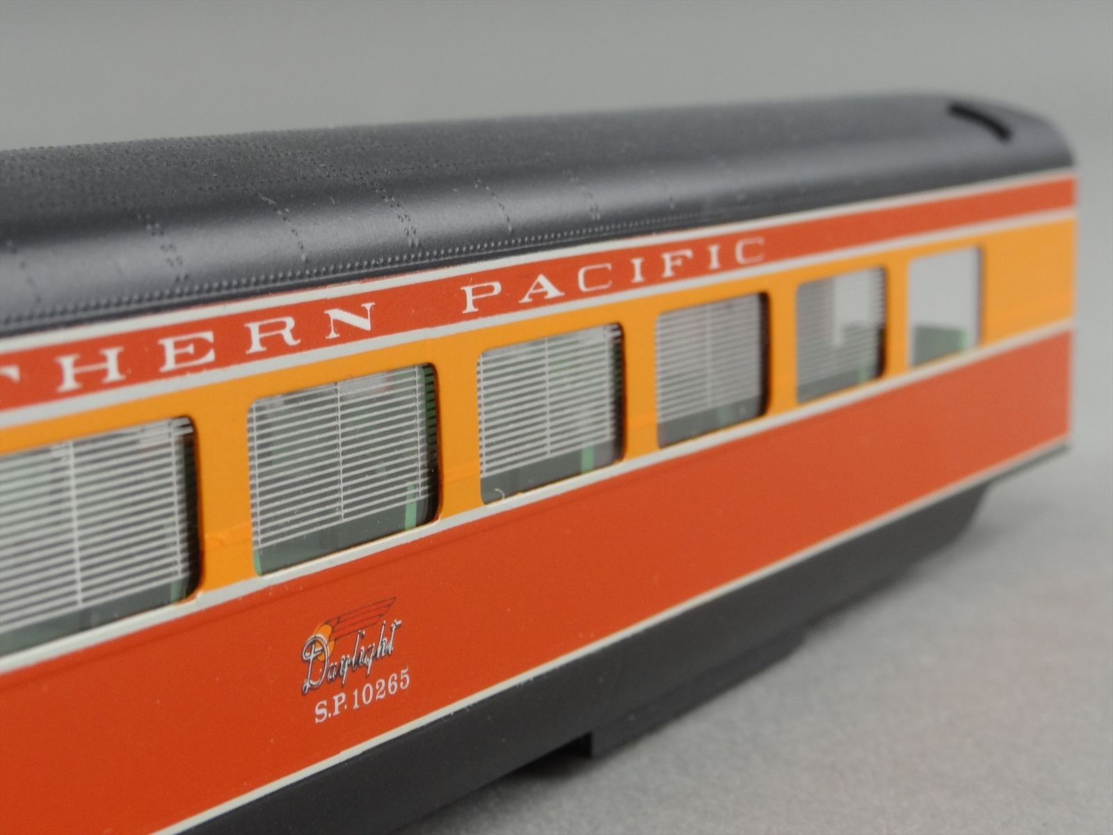 HO Brass Model Train - TCY Coach Yard SP Shasta Daylight 3 Unit Diner ...