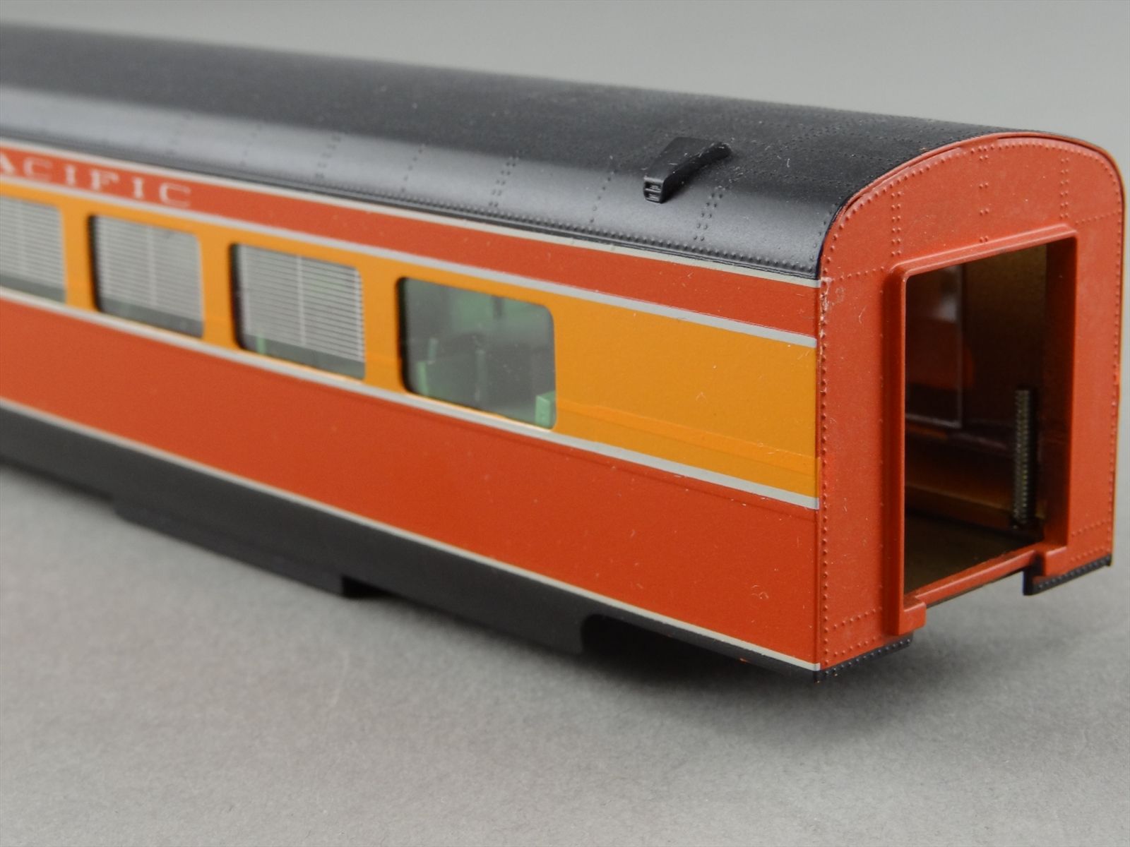 HO Brass Model Train - TCY Coach Yard SP Shasta Daylight 3 Unit Diner ...