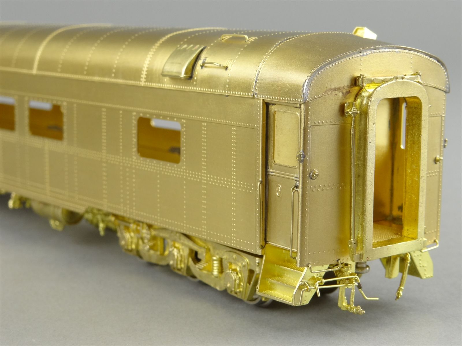 HO Brass TCY 1306 Coach Yard UP Union Pacific Modernized Coach #525-45 ...