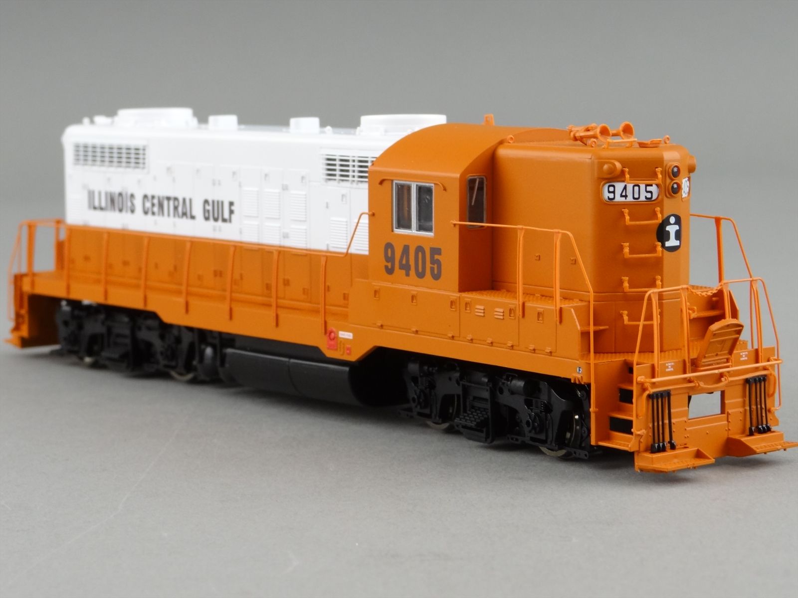 HO Scale Proto 2000 30680 ICG #9405 GP18 Diesel Locomotive Illinois Central Gulf w/DC