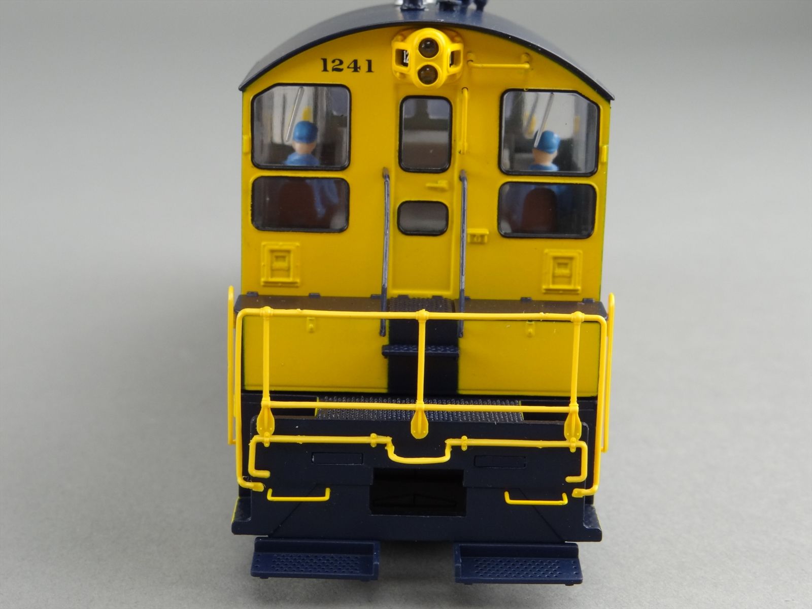 HO Scale Proto 2000 Walthers 920-41415 ATSF #1241 SW9/1200 Diesel ...