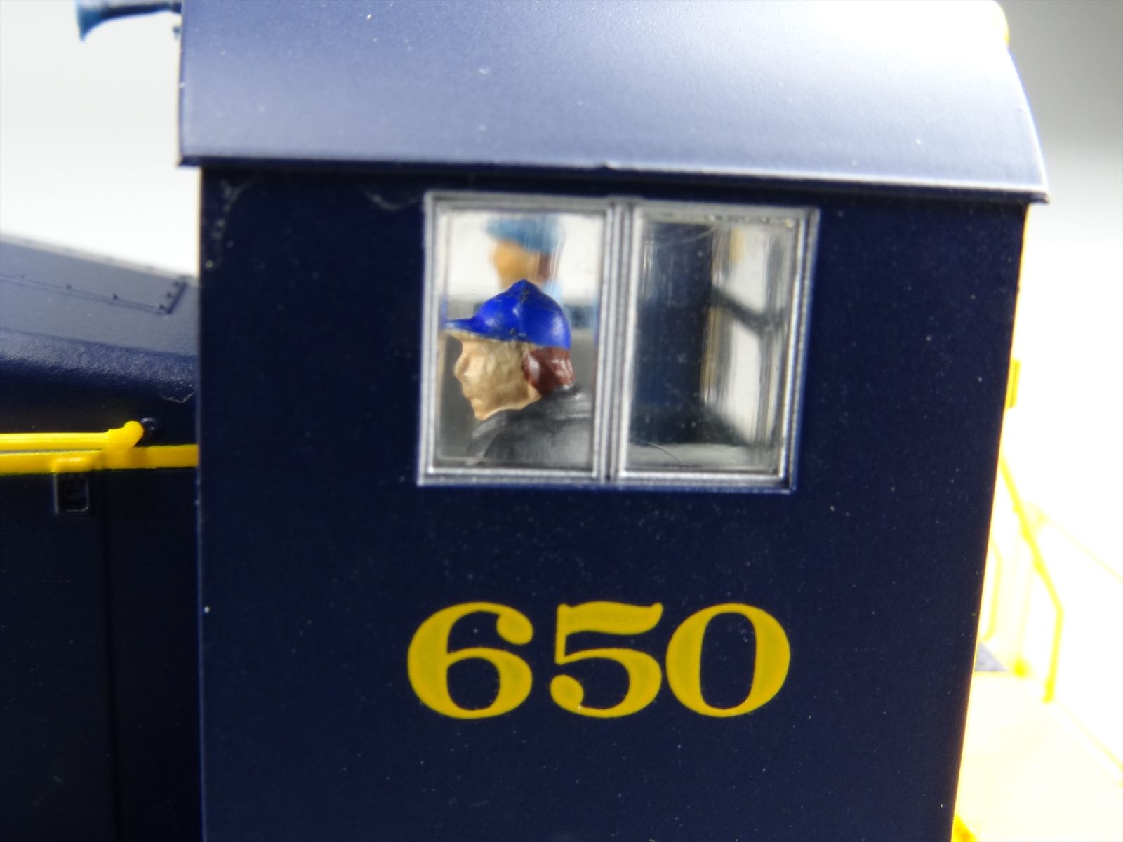 HO Scale Proto 2000 Walthers 920-31460 ATSF #650 SW8/900 Diesel ...