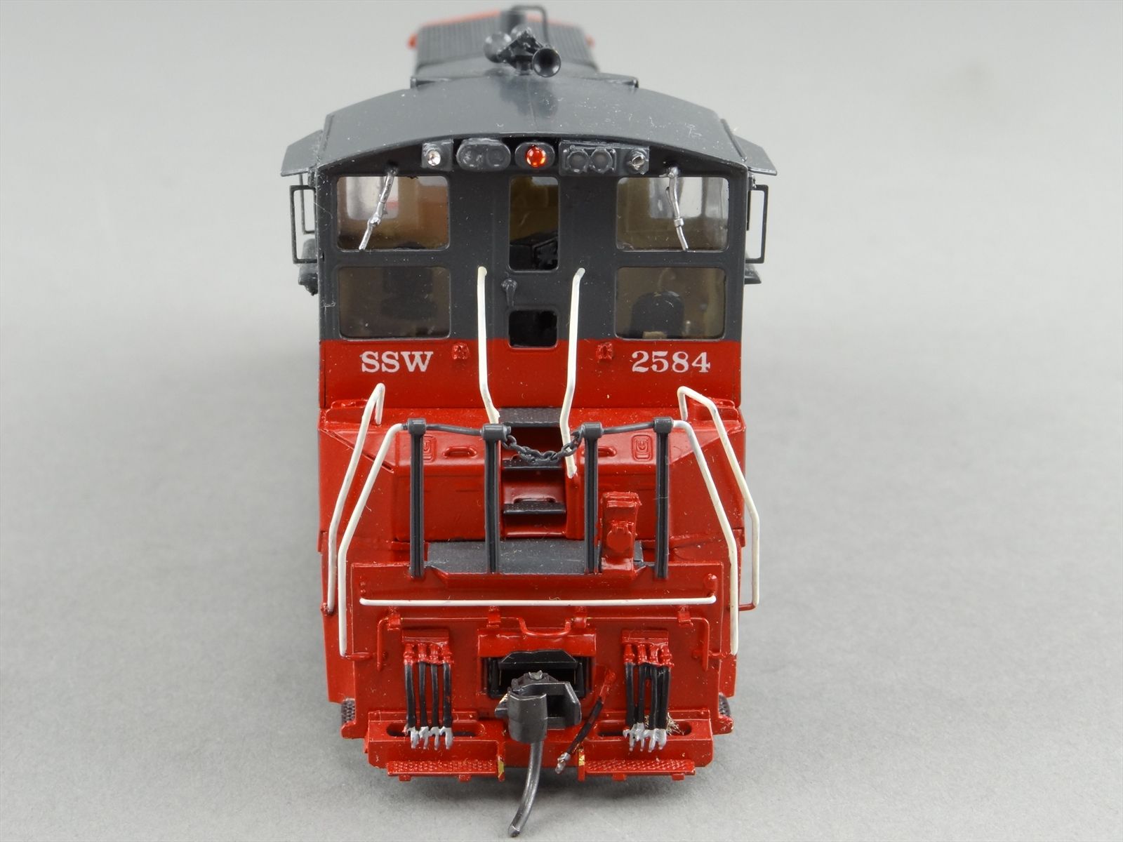 HO Brass Model Train - OMI 5075 SP/ SSW Cotton Belt EMD SW-1500 Diesel ...