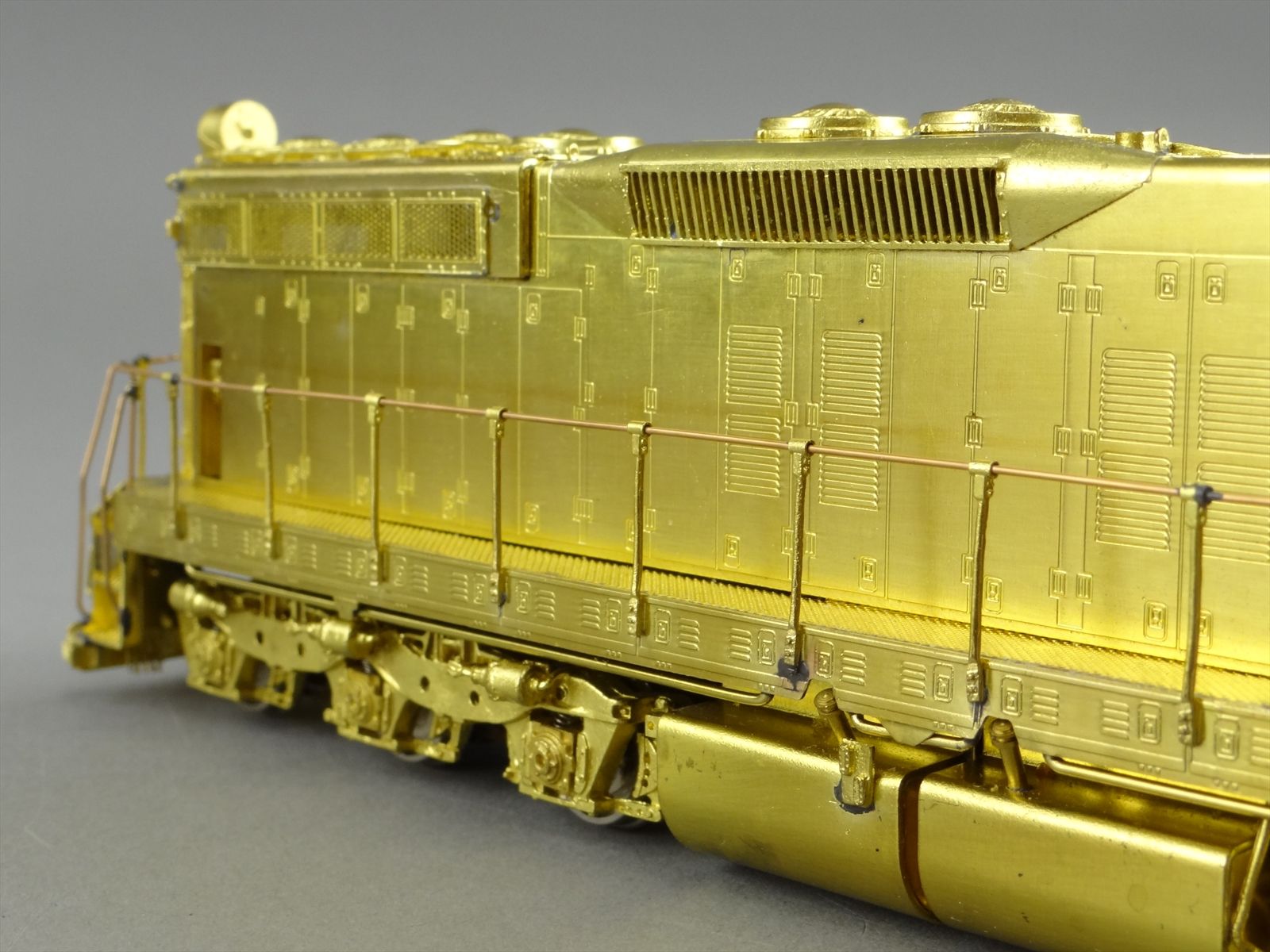 HO Brass Model Train - OMI 5171 Overland SP SD9 Diesel #5340-5371 w ...