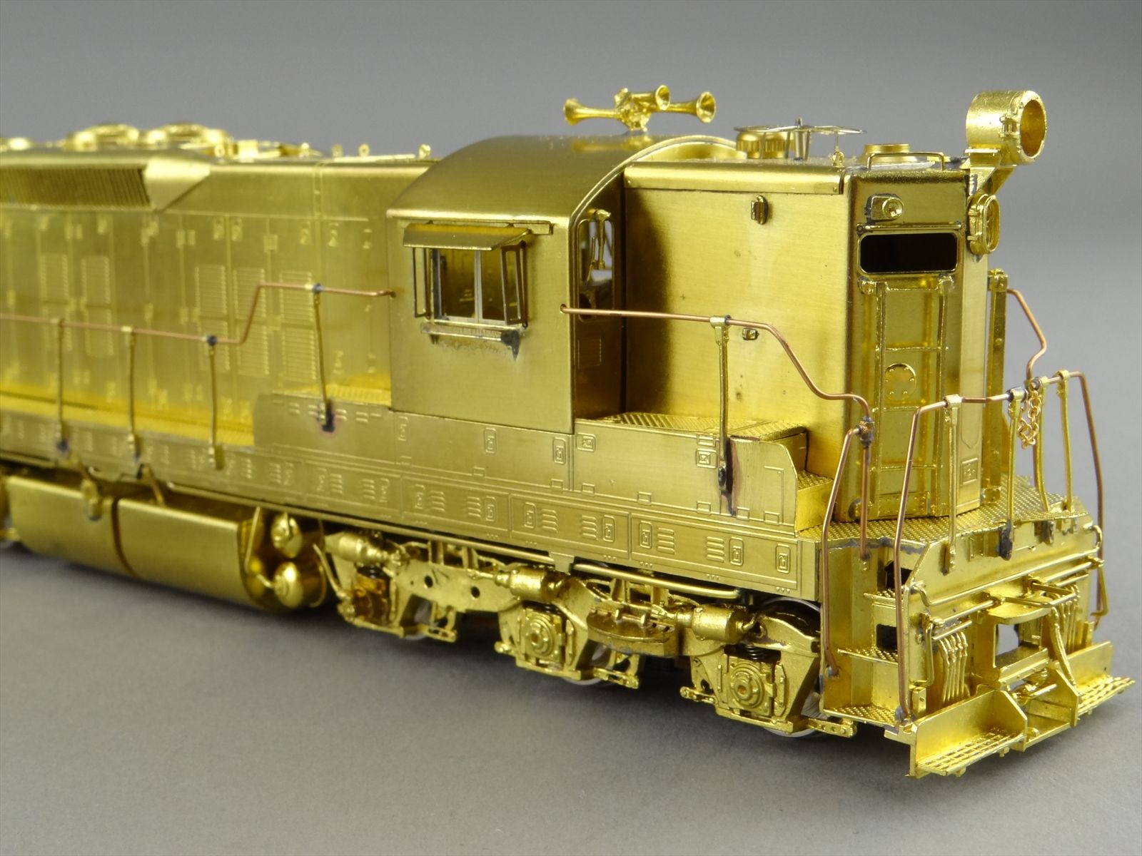 HO Brass Model Train - OMI 5171 Overland SP SD9 Diesel #5340-5371 w ...