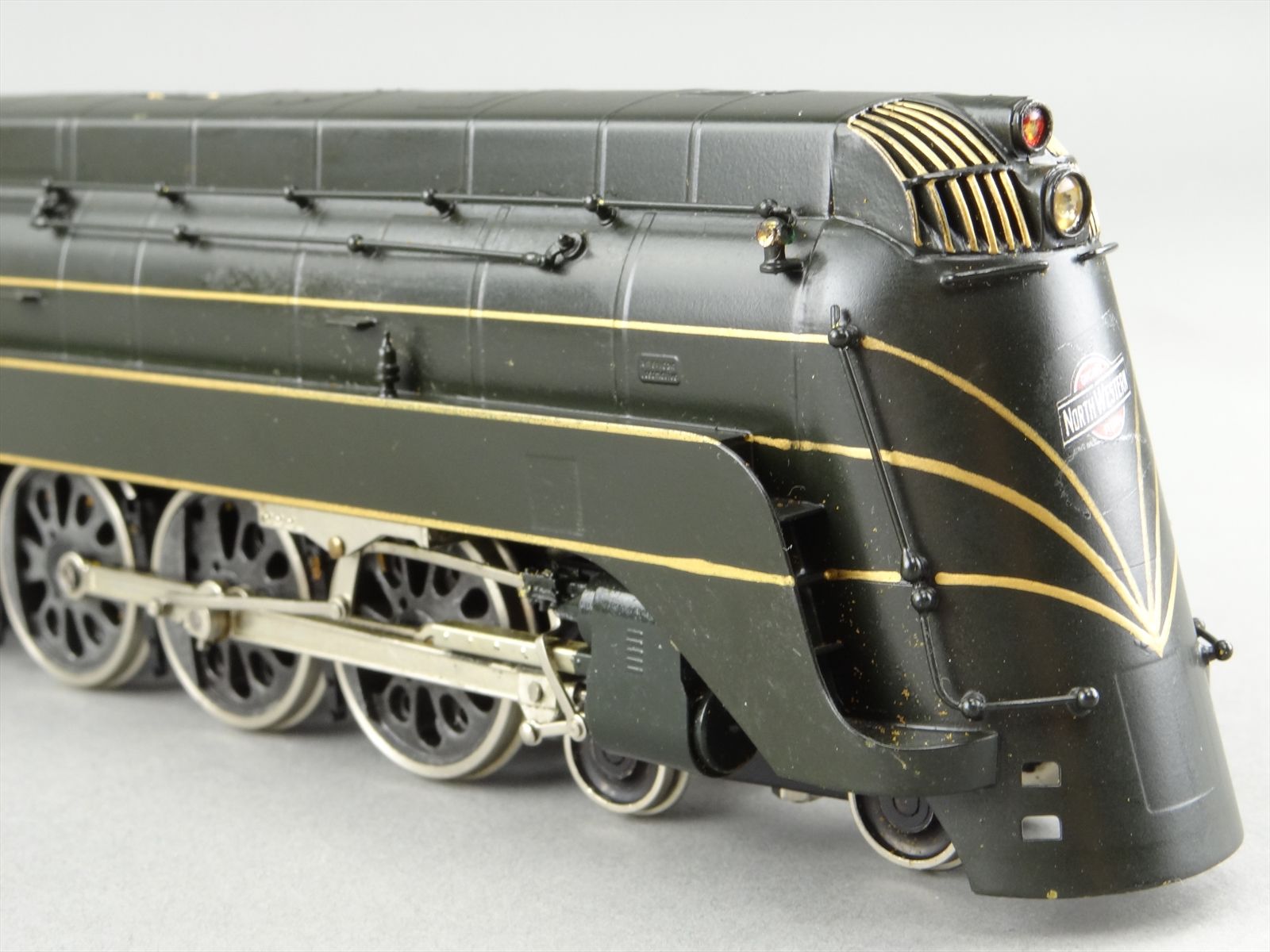 HO Brass Model Train - NKP C&NW E-4 Streamlined 4-6-4 - Custom #4007