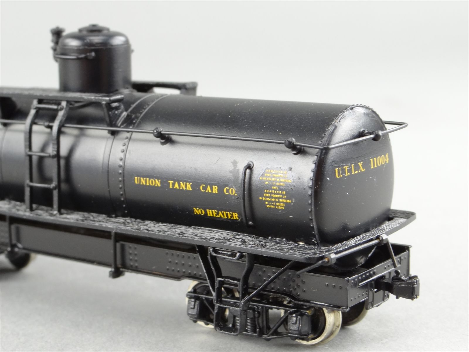 HOn3 Brass Model - HOn3-8 Narrow Gauge Balboa Union Tank Car - Custom ...