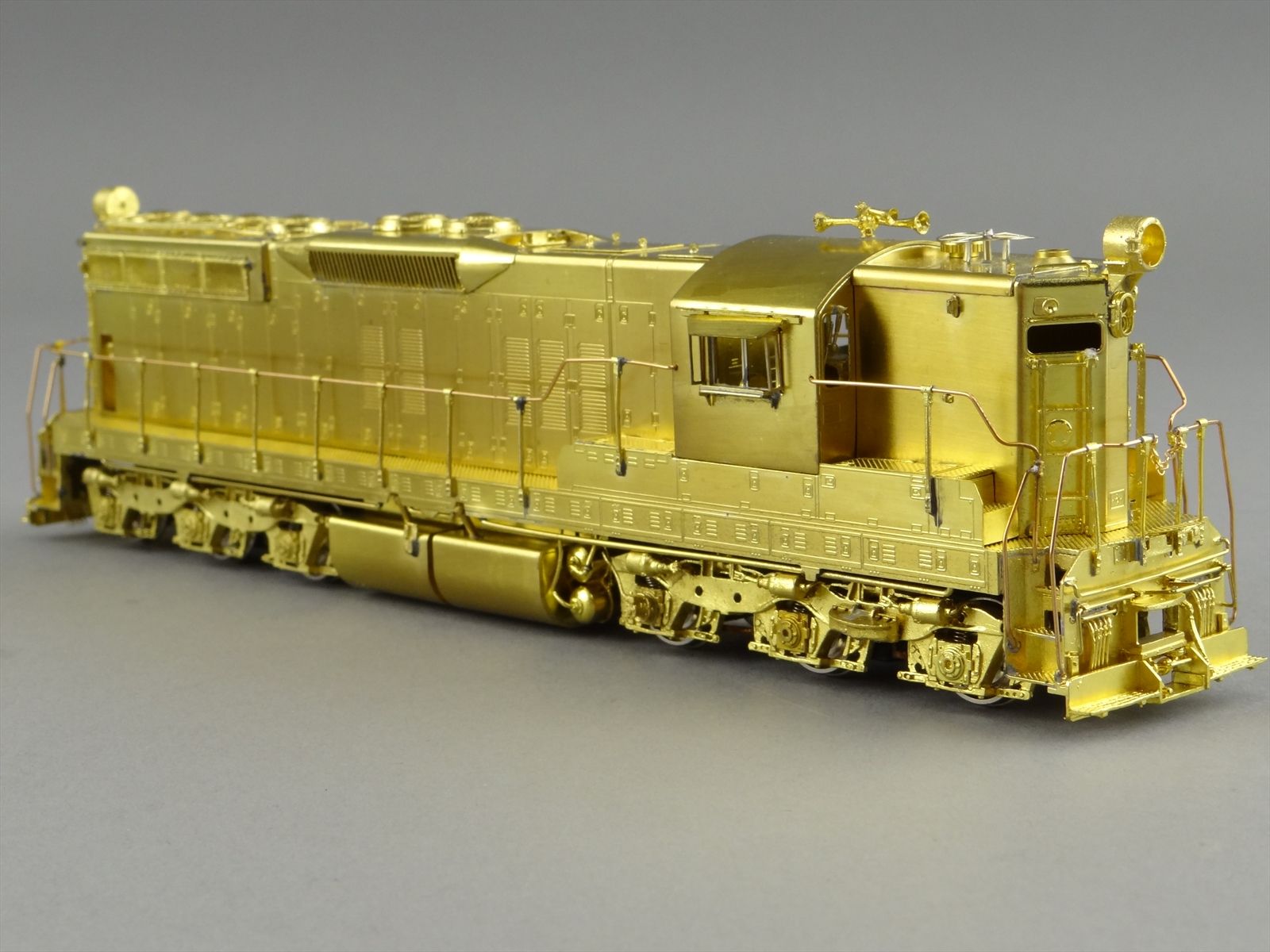 HO Brass Model Train - OMI 5171 Overland SP SD9 Diesel #5340-5371 w ...