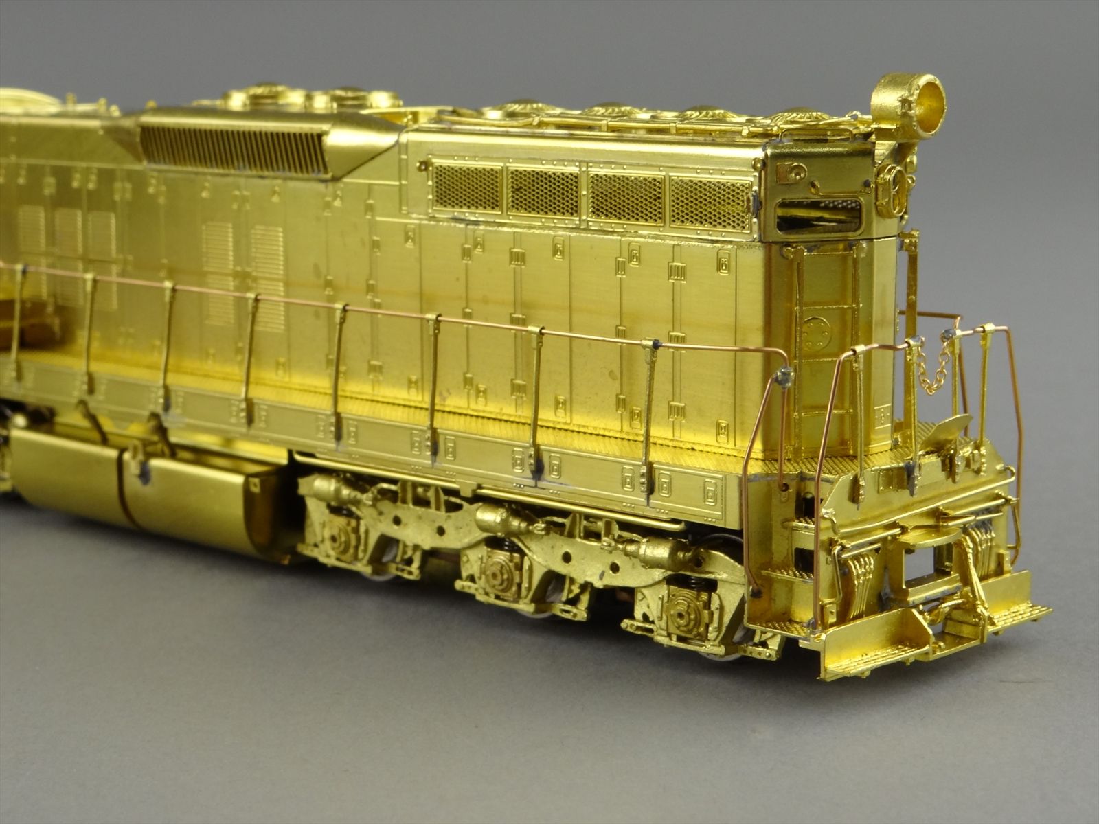 HO Brass Model Train - OMI 5171 Overland SP SD9 Diesel #5340-5371 w ...