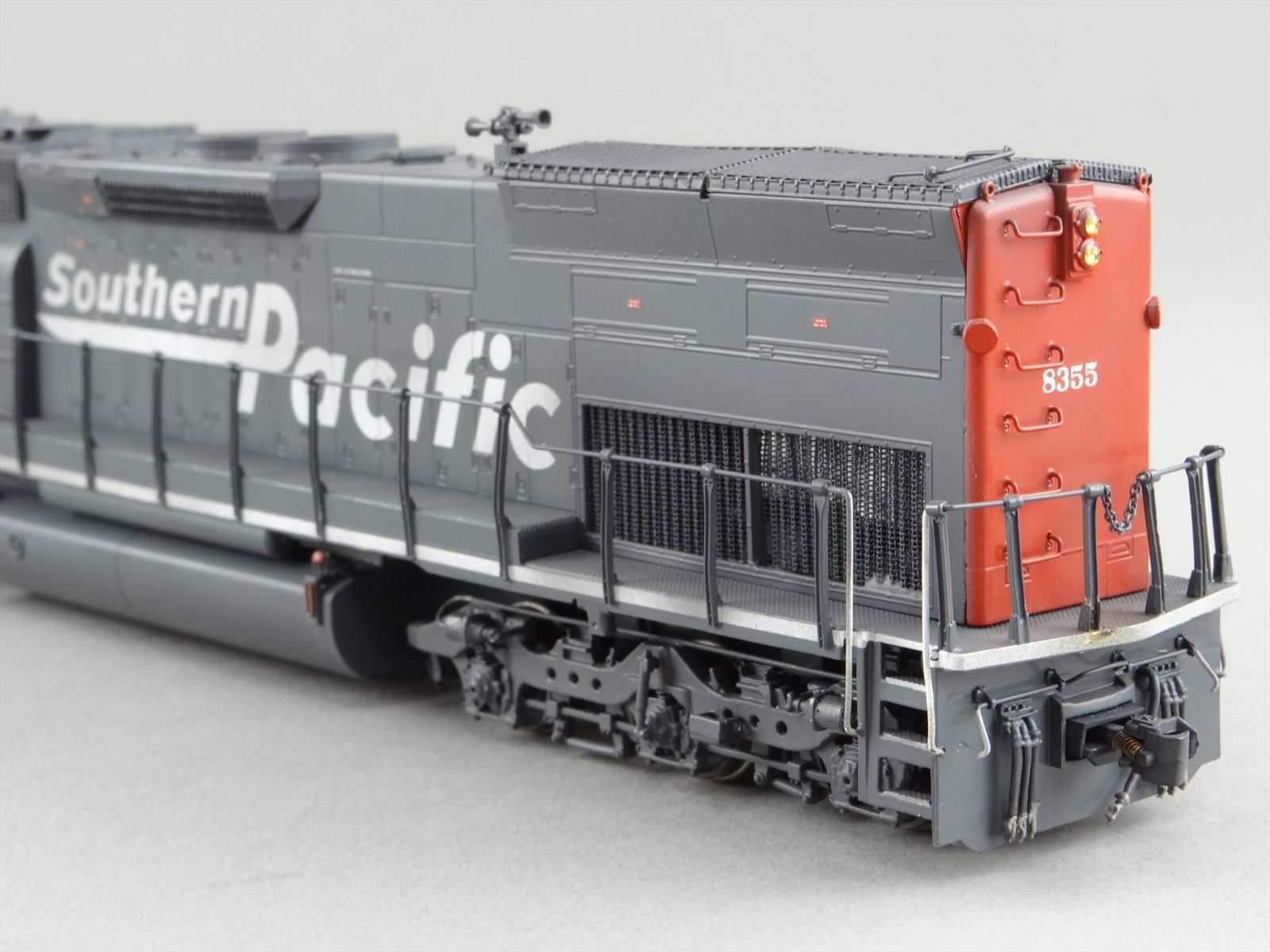 HO Brass Model Train - OMI 5336 Overland SP Southern Pacific SD40T-2 / EF630-2 Diesel #8355 - Custom