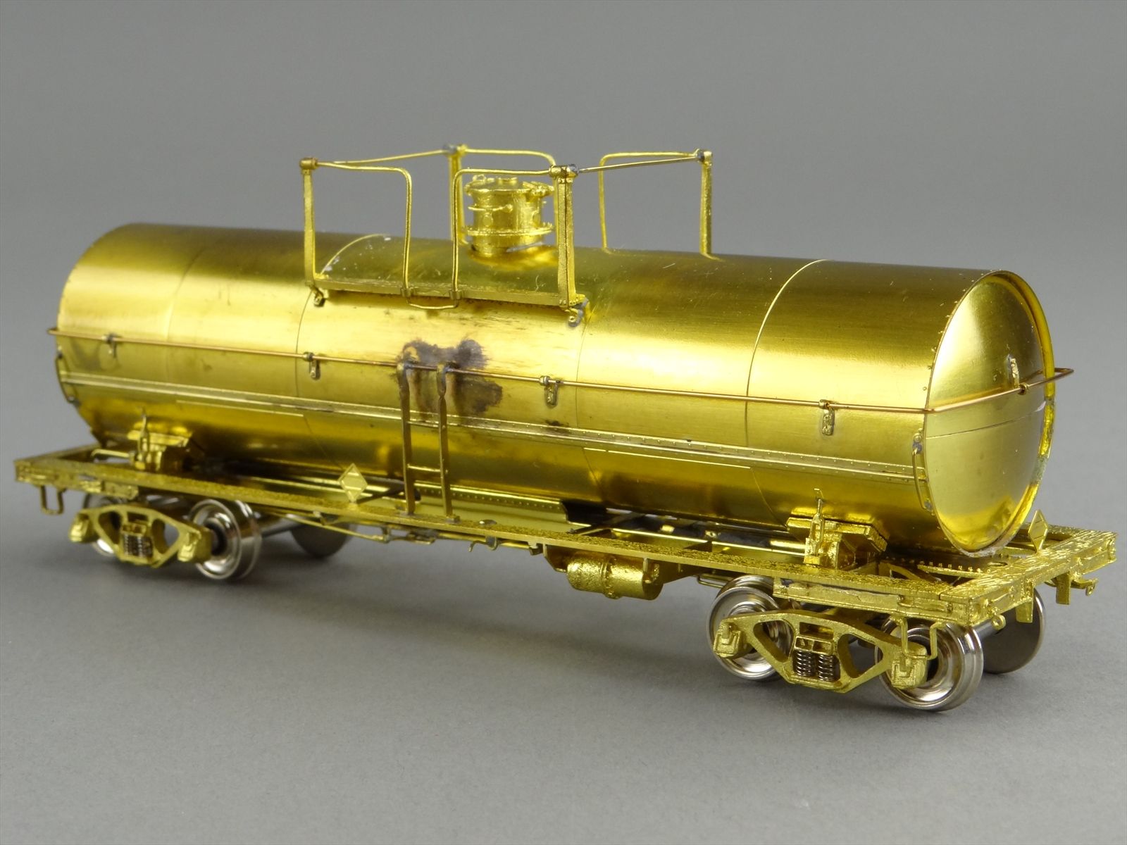 HO Brass Model Train OMI 3134 ACF Single Dome Insulated High Pressure ...
