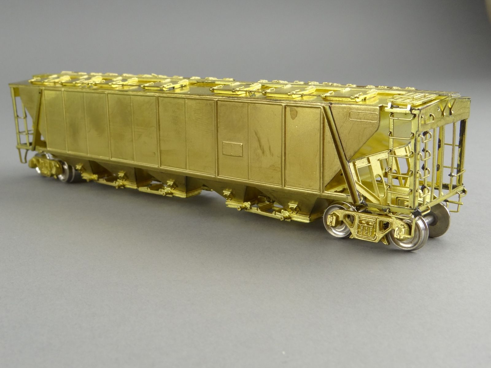 HO OMI 1313 Overland PRR Pennsylvania Covered H32 5-Bay Hopper - Unpainted