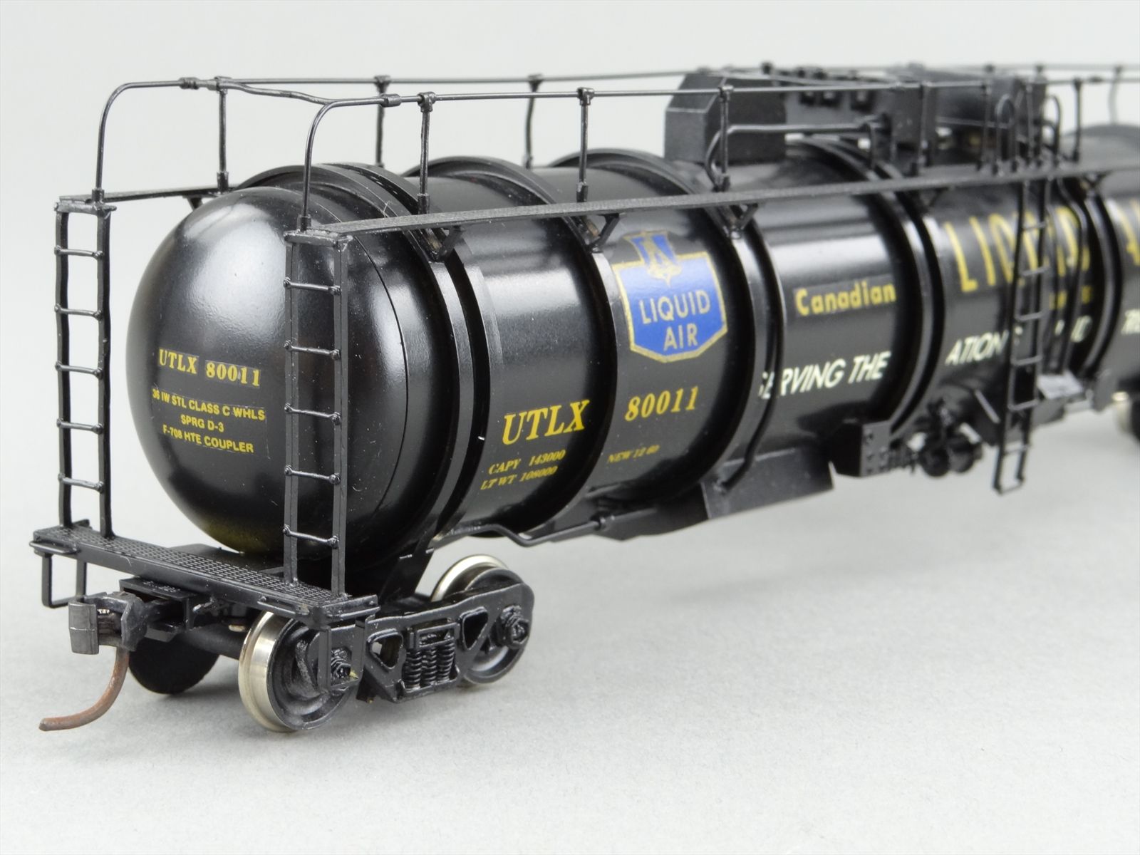 HO Scale Brass Train OMI 3029 61' Liquid Oxygen Air Tank Car Custom ...