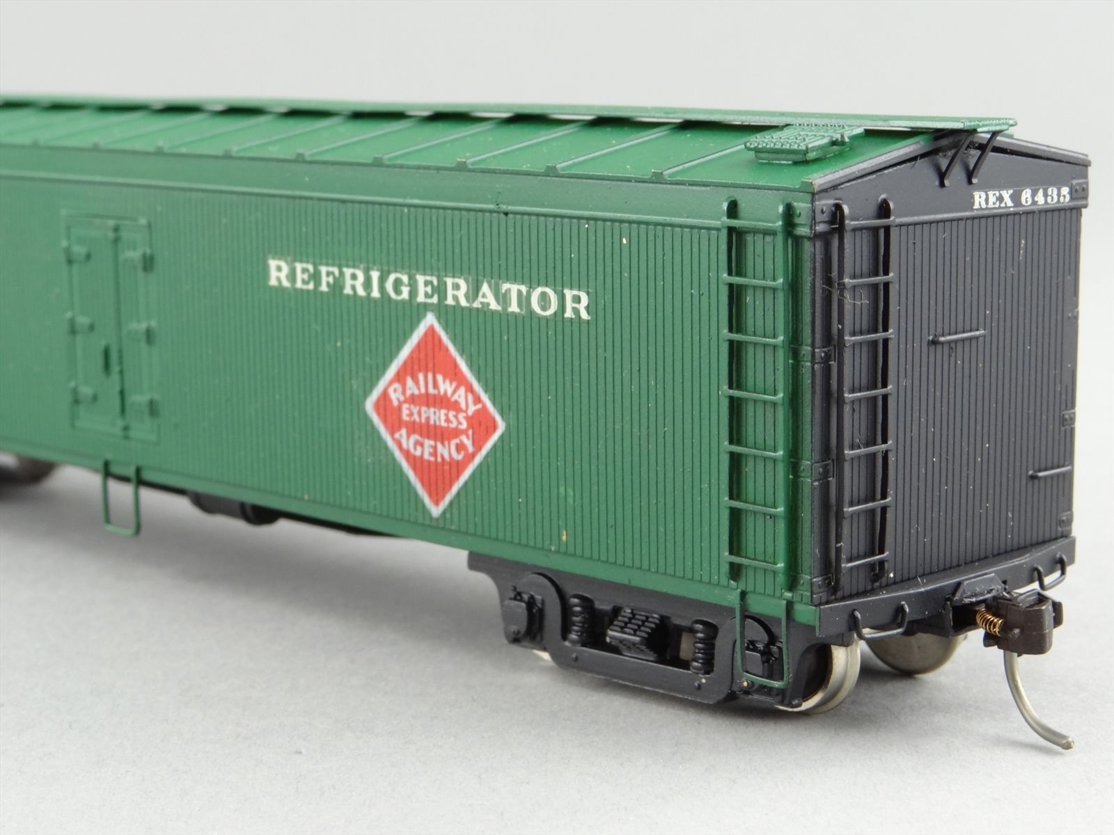 HO Brass Model - TID Trains Inc. REA Wood Express Reefer #6435 - Custom