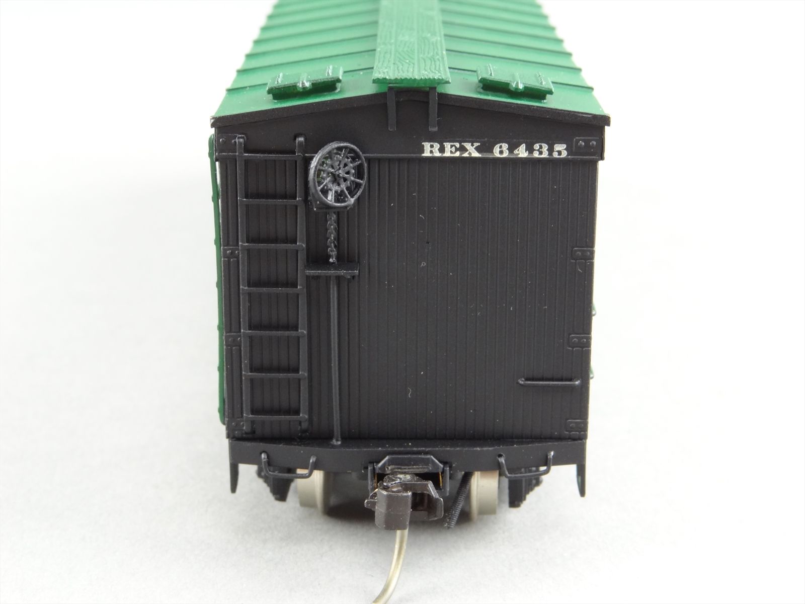 HO Brass Model - TID Trains Inc. REA Wood Express Reefer #6435 - Custom