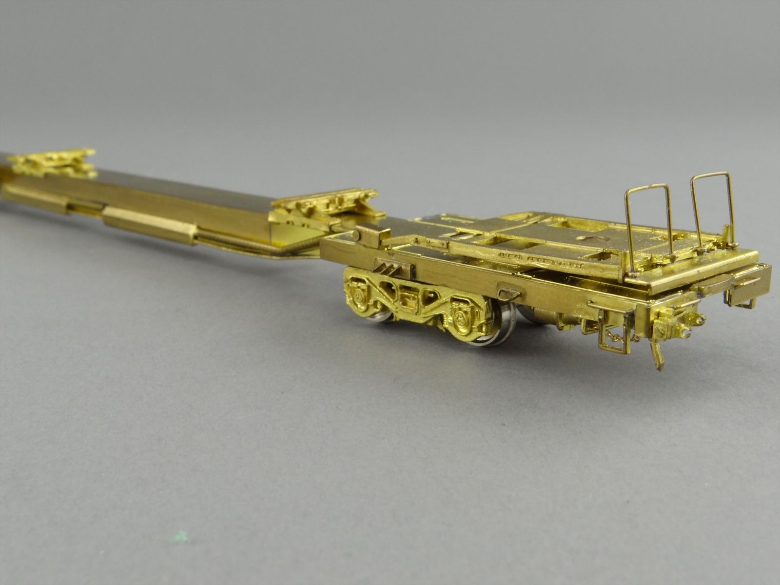 HO Brass OMI 3034 Overland NYC Flexi-Van Car Mark IV 80' Flatcar ...