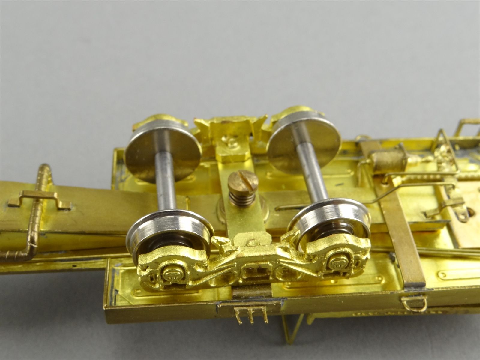 HO Brass OMI 3034 Overland NYC Flexi-Van Car Mark IV 80' Flatcar ...