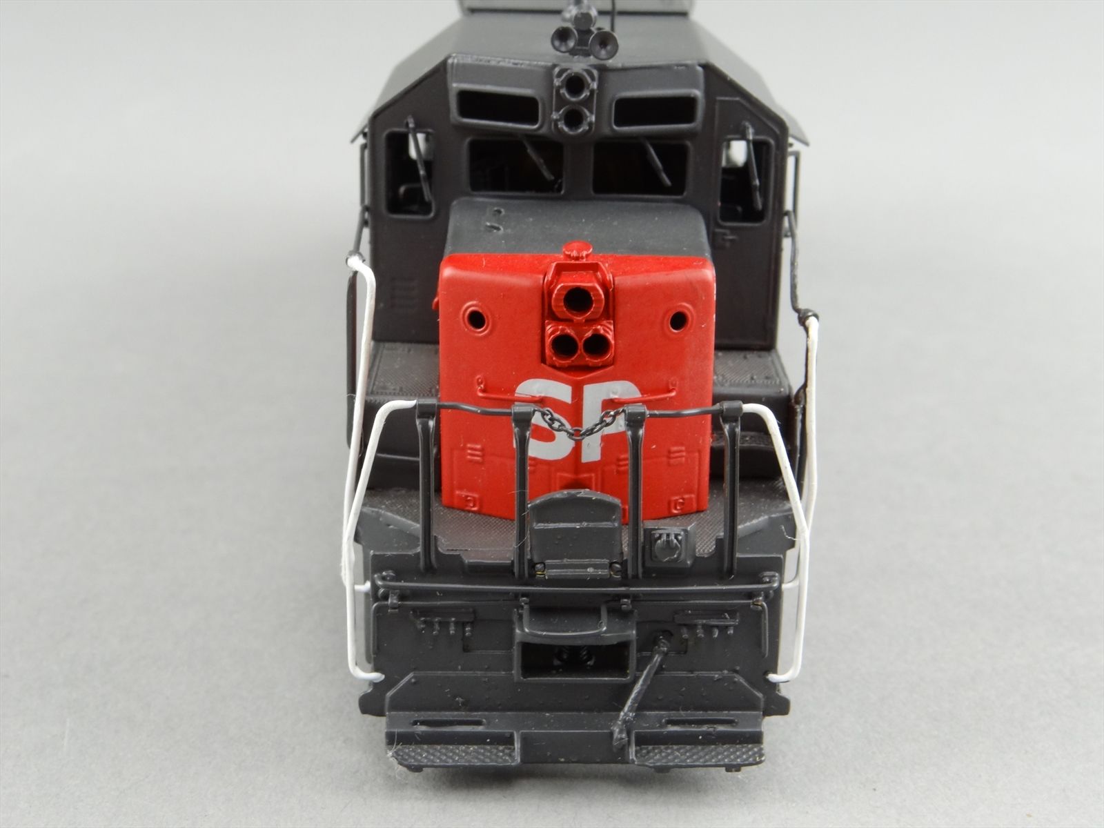 HO Brass Model - Oriental Limited SP Southern Pacific EMD GP35 Diesel - Factory Painted