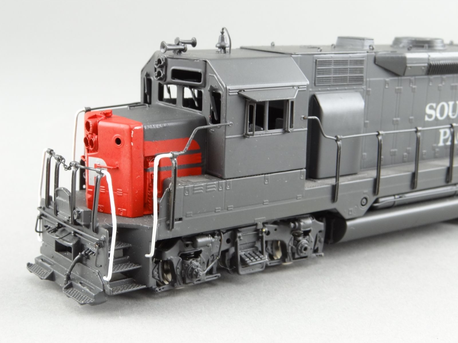 HO Brass Model - Oriental Limited SP Southern Pacific EMD GP35 Diesel - Factory Painted