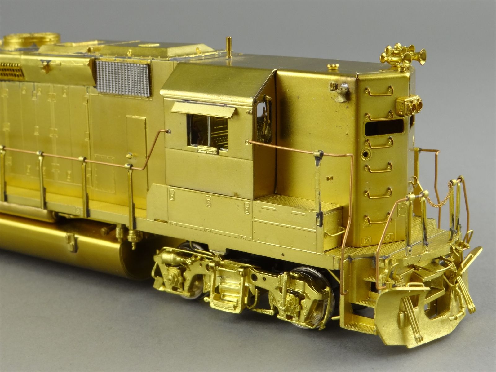 HO Brass Model Train - OMI 5613 SOU Southern GP49 (GP39X Carbody) #4600 ...