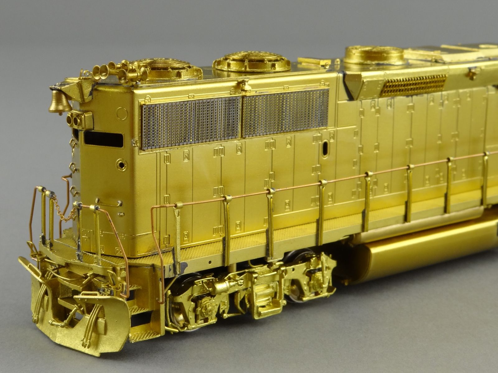 HO Brass Model Train - OMI 5613 SOU Southern GP49 (GP39X Carbody) #4600-4605 - Unpainted
