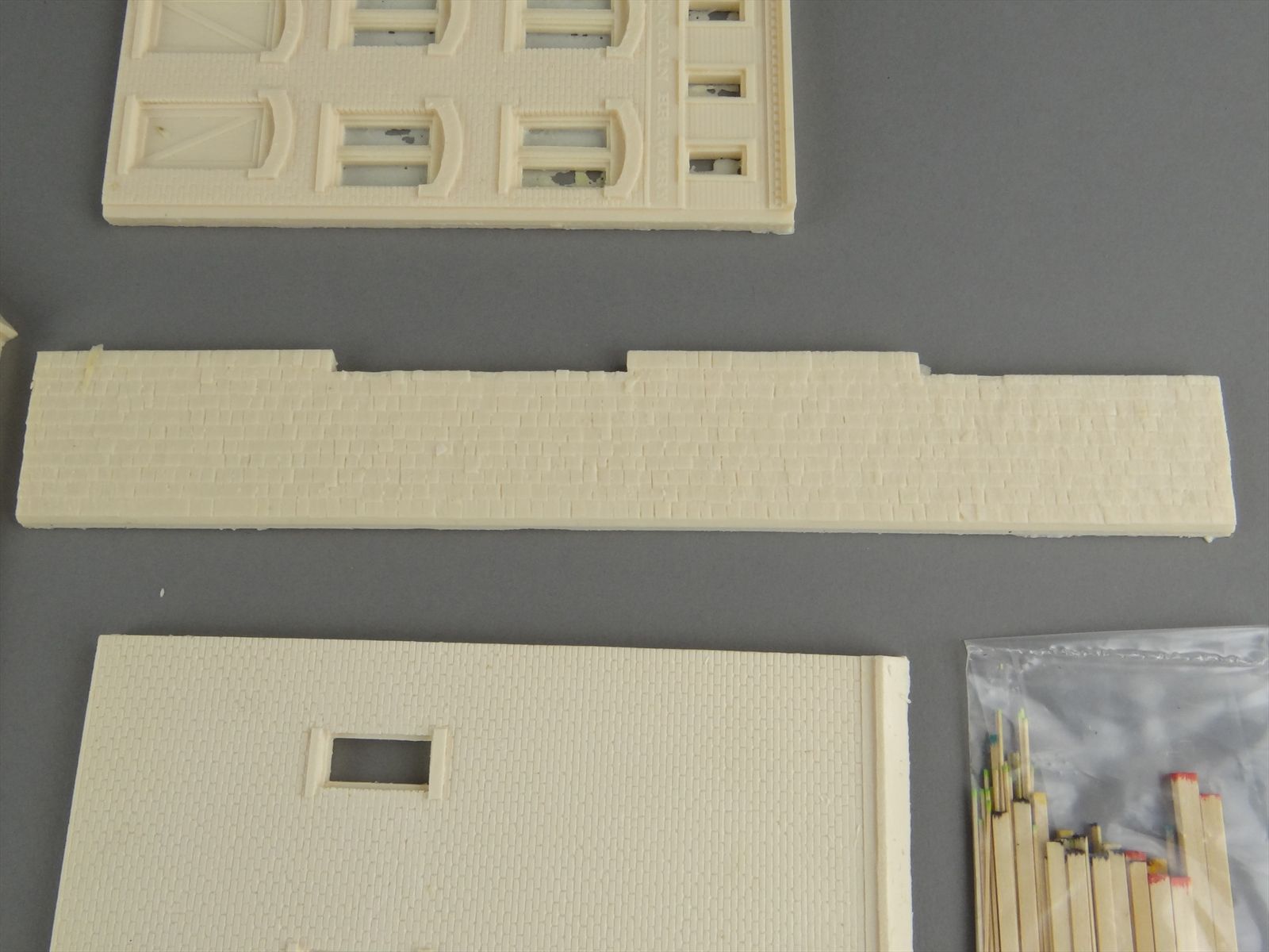 HO Craftsman Building Kit - Magnuson Models M-510 The Fountain Brewery ...