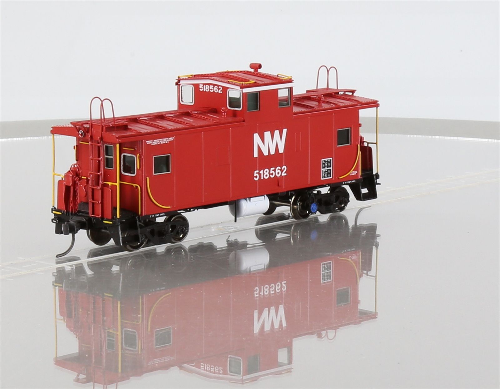 HO Brass Model - OMI 4261.2 Overland N&W C-31P Caboose #518562 w/ Interior & Lights