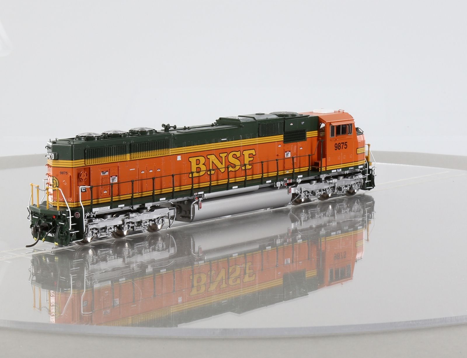 HO Brass - OMI 7901.1 Overland BNSF SD70MAC Heritage II Diesel #9875 ...