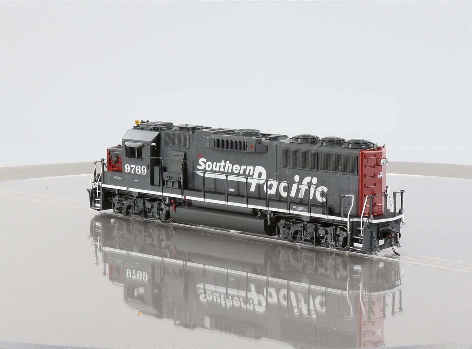 HO Brass Model Train - OMI 5693.1 Overland Ajin SP Southern Pacific EMD GP60 #9769 w/ DCC & SOUND