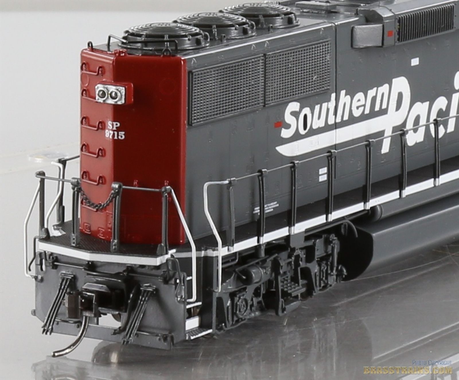 HO Brass Model Train - OMI 5693.1 Overland Ajin SP Southern Pacific EMD GP60 #9715 - F/P - w ...