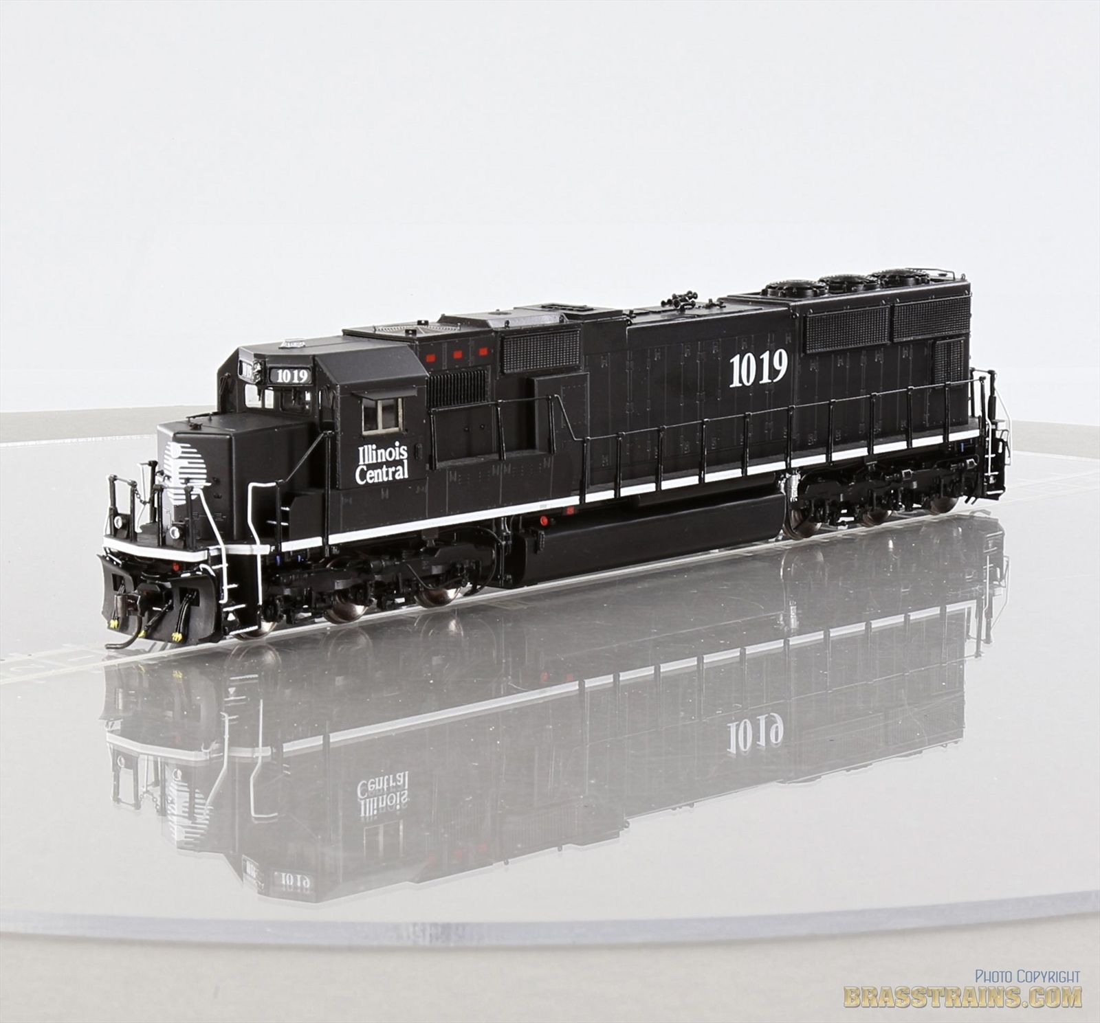 HO Brass Model Train - OMI 6603.1 Overland IC Illinois Central SD70 Diesel #1019 - 1996 Run w ...
