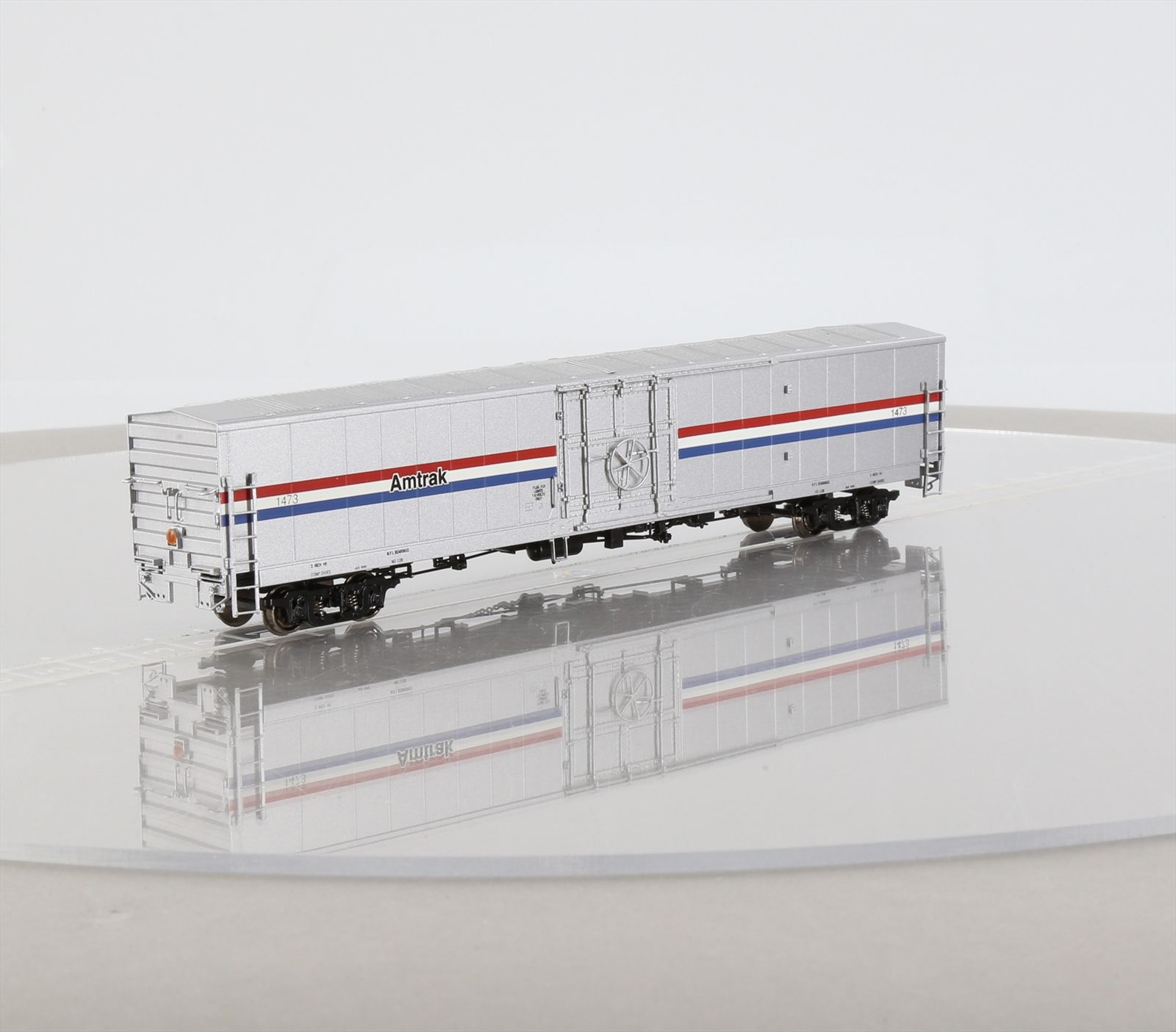 HO Scale Brass Model Train - OMI 3212.1 AMTRAK MHC Material Handling ...