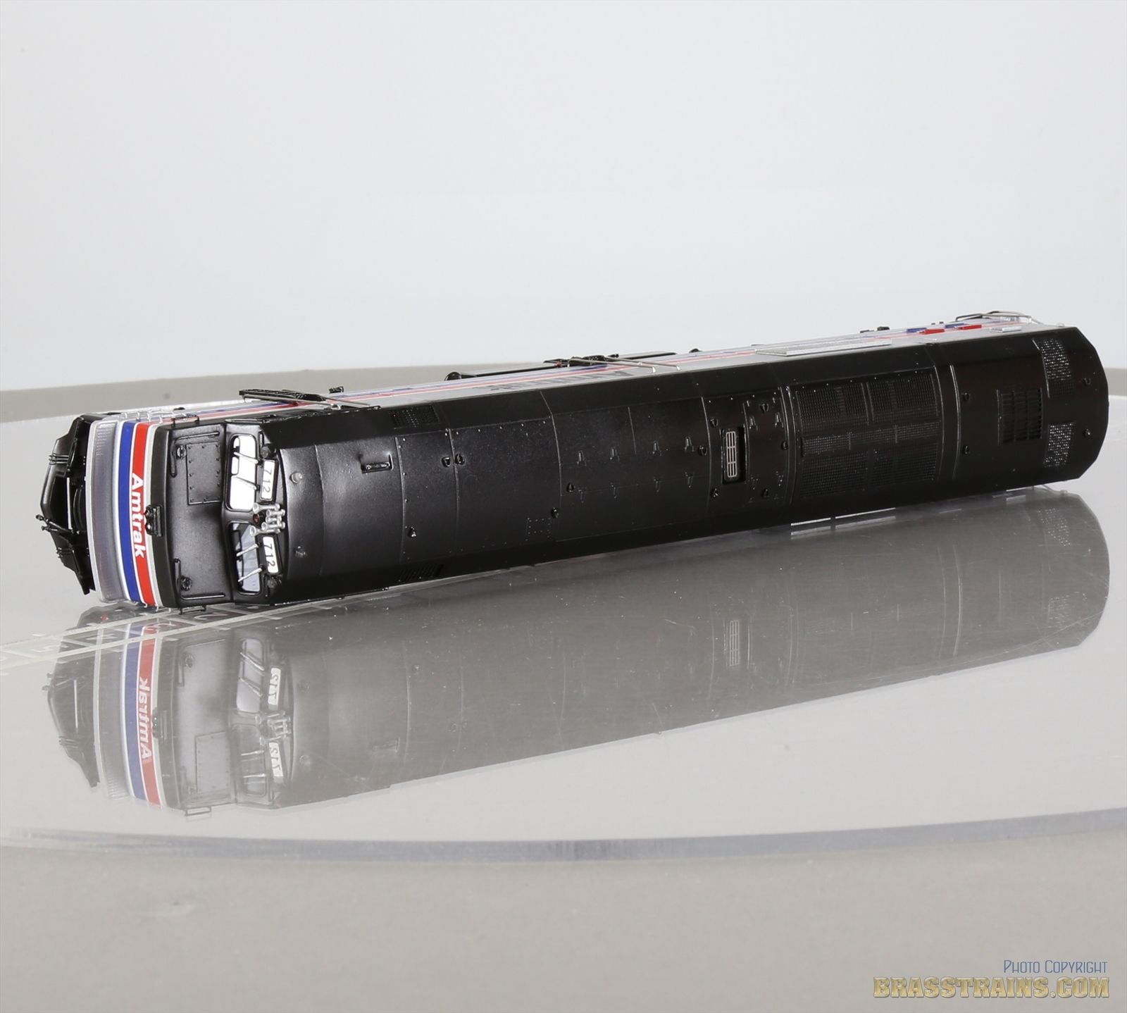 HO Scale Brass Model Train - Overland OMI 5898.1 Amtrak GE P30CH #712 ...