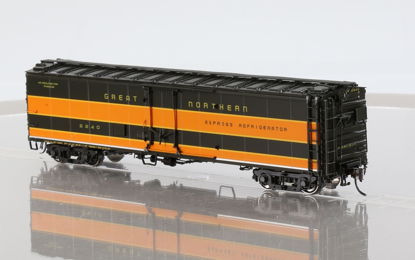 HO Scale Brass Model Train - CIL 2306.1 Challenger GN Great Northern ...