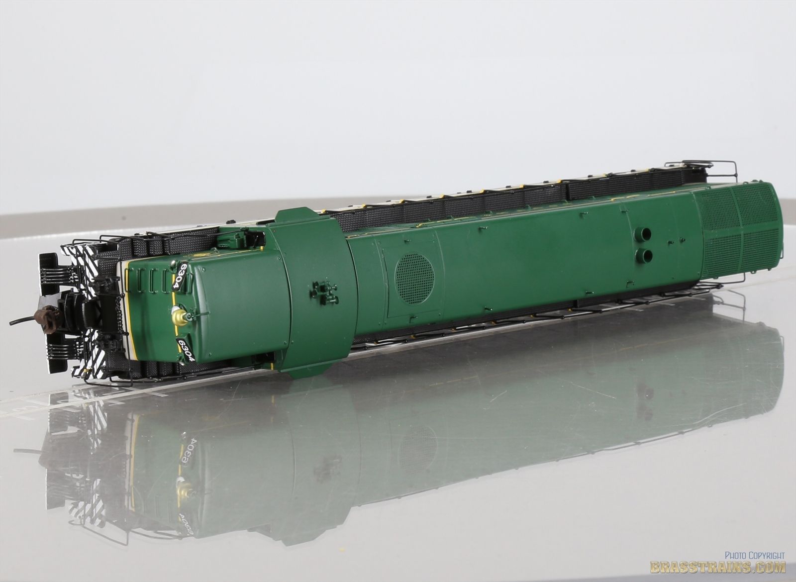 HO Scale Brass Model - DP Fairbanks-Morse H24-66 Trainmaster Diesel Southern Green #6304 - F/P