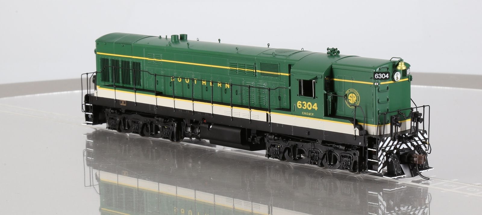 HO Scale Brass Model - DP Fairbanks-Morse H24-66 Trainmaster Diesel ...