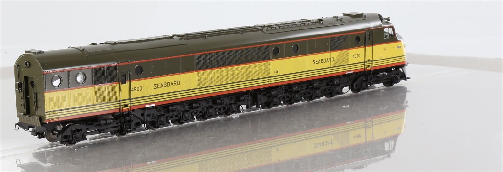 HO Brass Model Train - OMI 6120.1 Overland SAL Seaboard Centipede #4500 ...