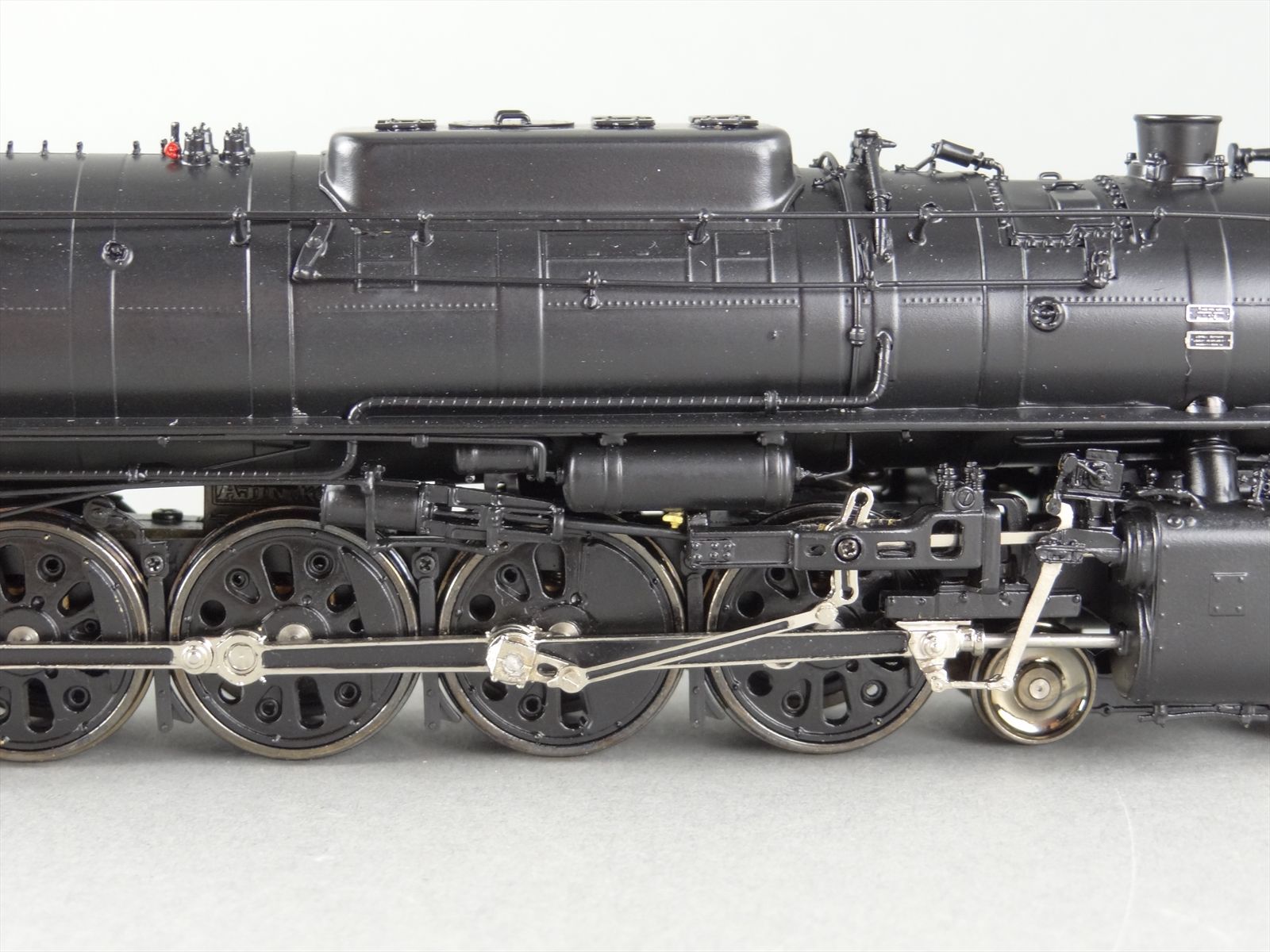 HO Scale Brass Model Train - OMI 1576.1 Overland Milwaukee Road 4-8-4 S3 Steam #267 - F/P