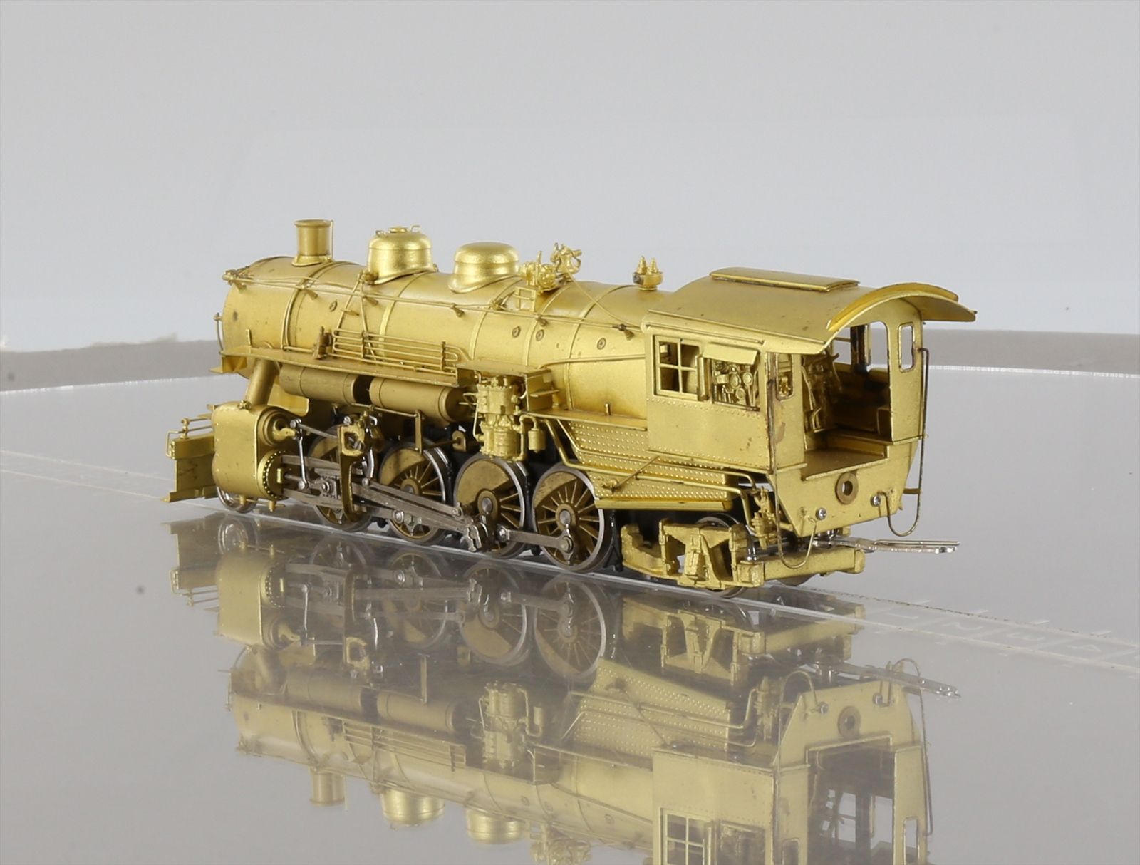 HO Brass Model Train - NKP Nickel Plate Milwaukee Road 2-8-2 L-2 #565 ...