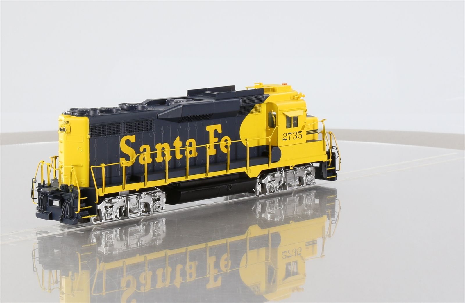 HO Brass Model - CIL 2152.1 ATSF Santa Fe EMD GP-30U Diesel #2735 w/ Strobe Light - F/P